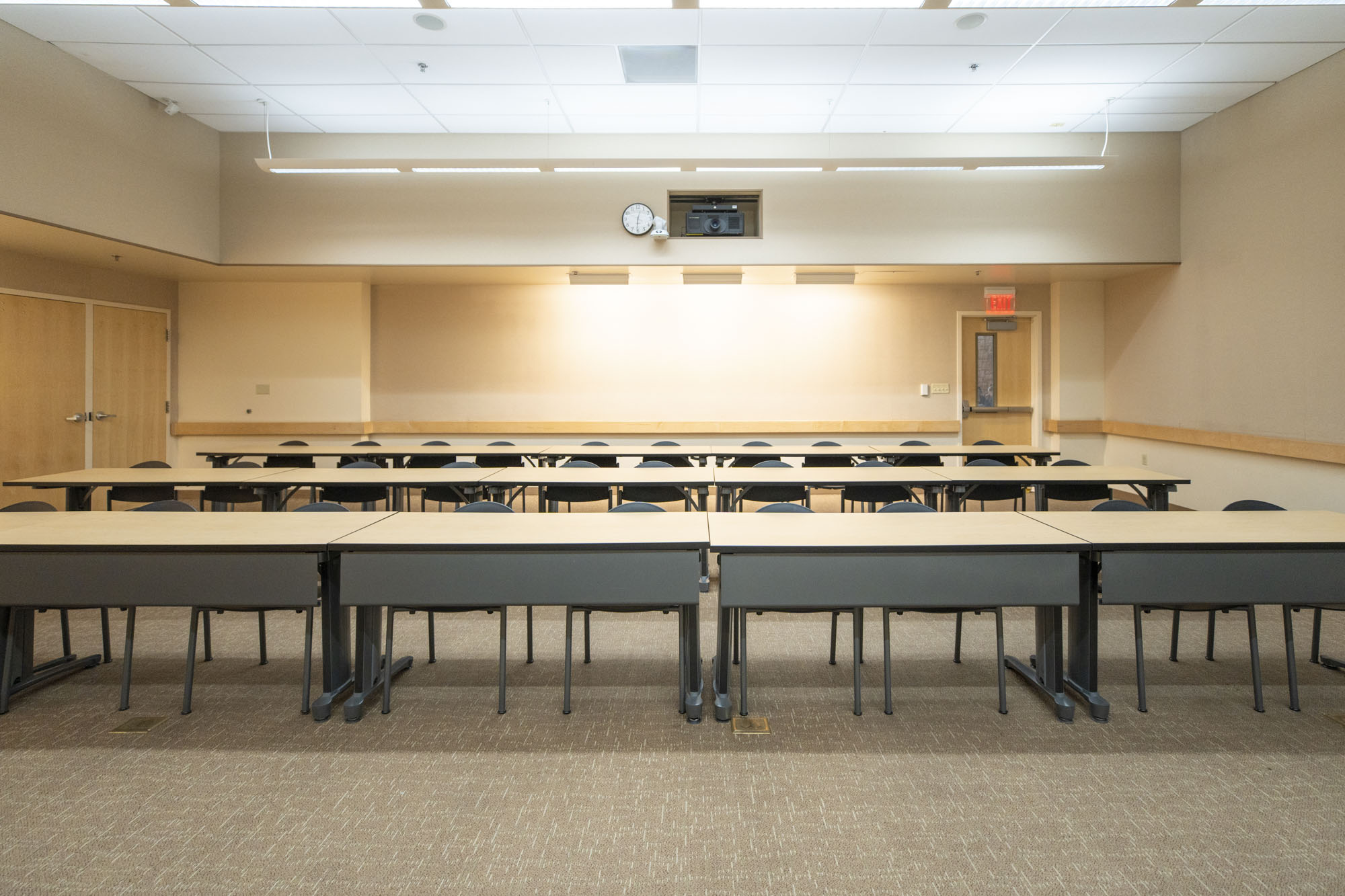 SEB 1245 | Classrooms | UNLV Information Technology